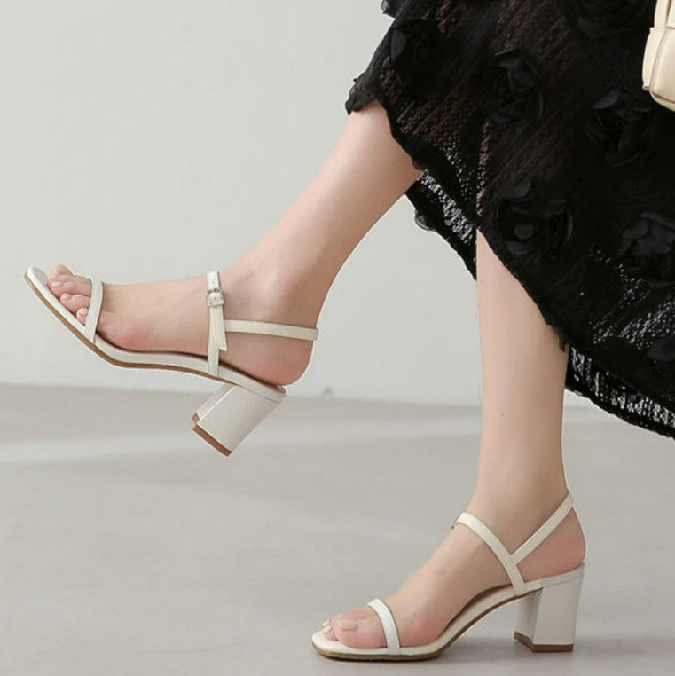 Small Size Block Heel Patent Sandals GS87 - AstarShoes