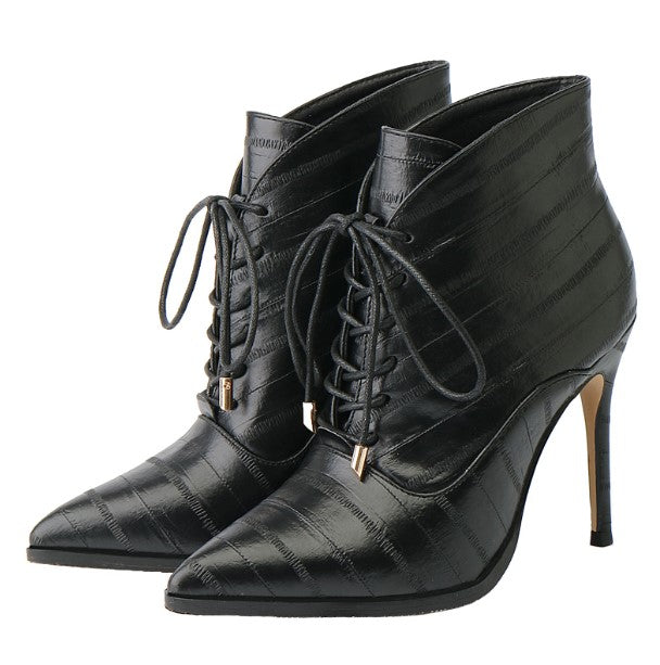 Small Size Pointed Lace Up Boots AP96 - AstarShoes