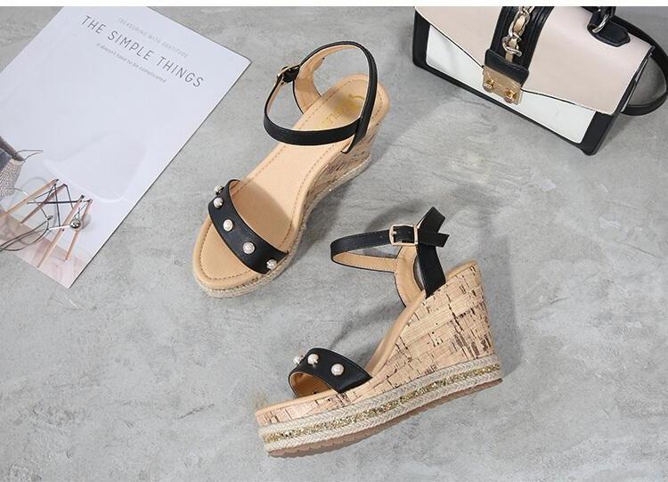 Petite Wedges Sandals Cora - AstarShoes